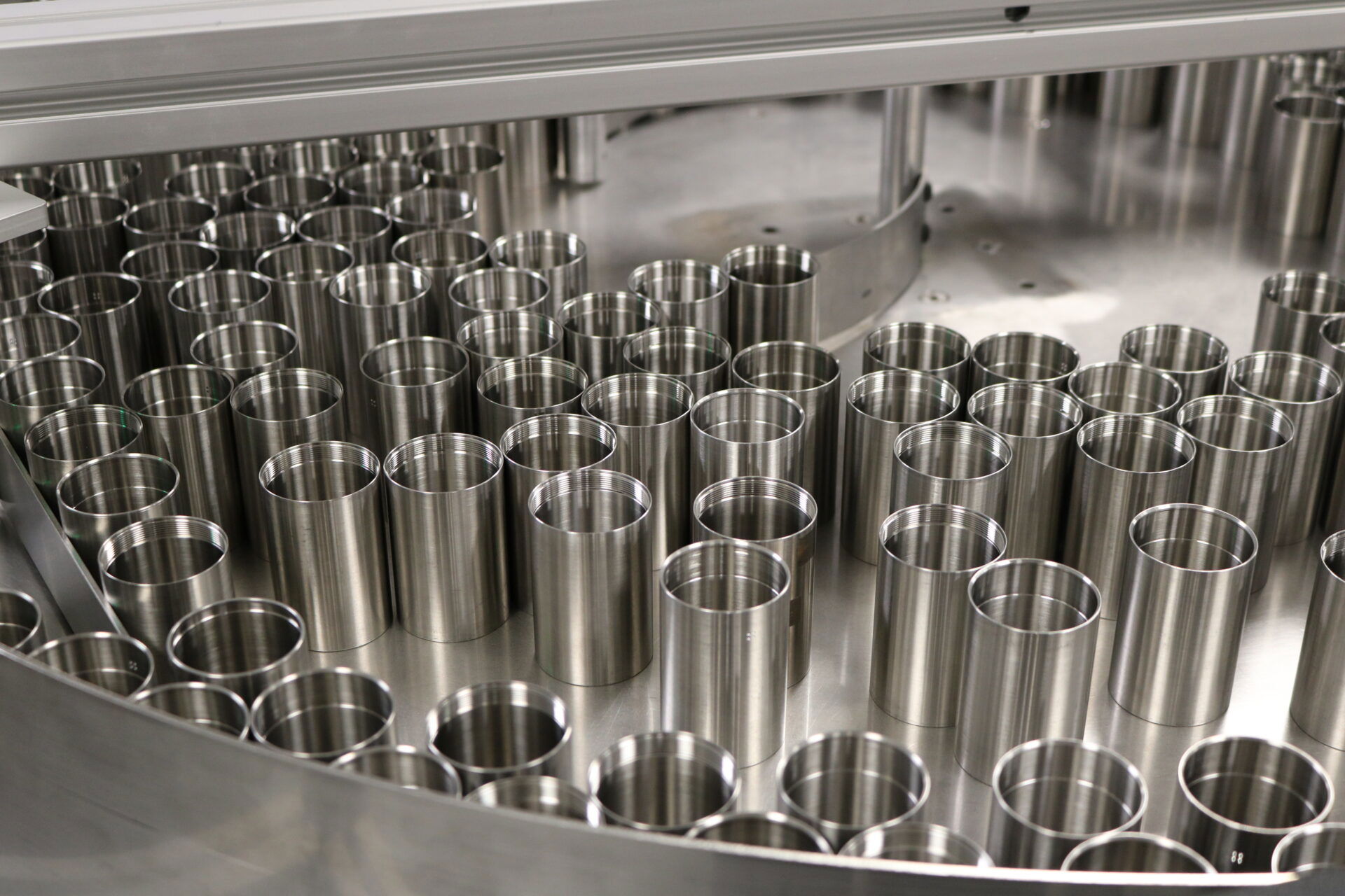 Lotus Laser Showcases Cutting-Edge Automated Cobot System